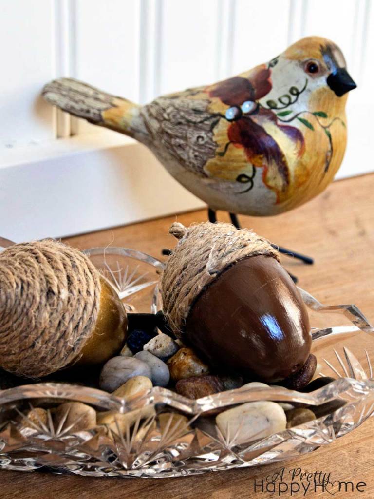 Easter Egg Acorns – A Pretty Happy Home