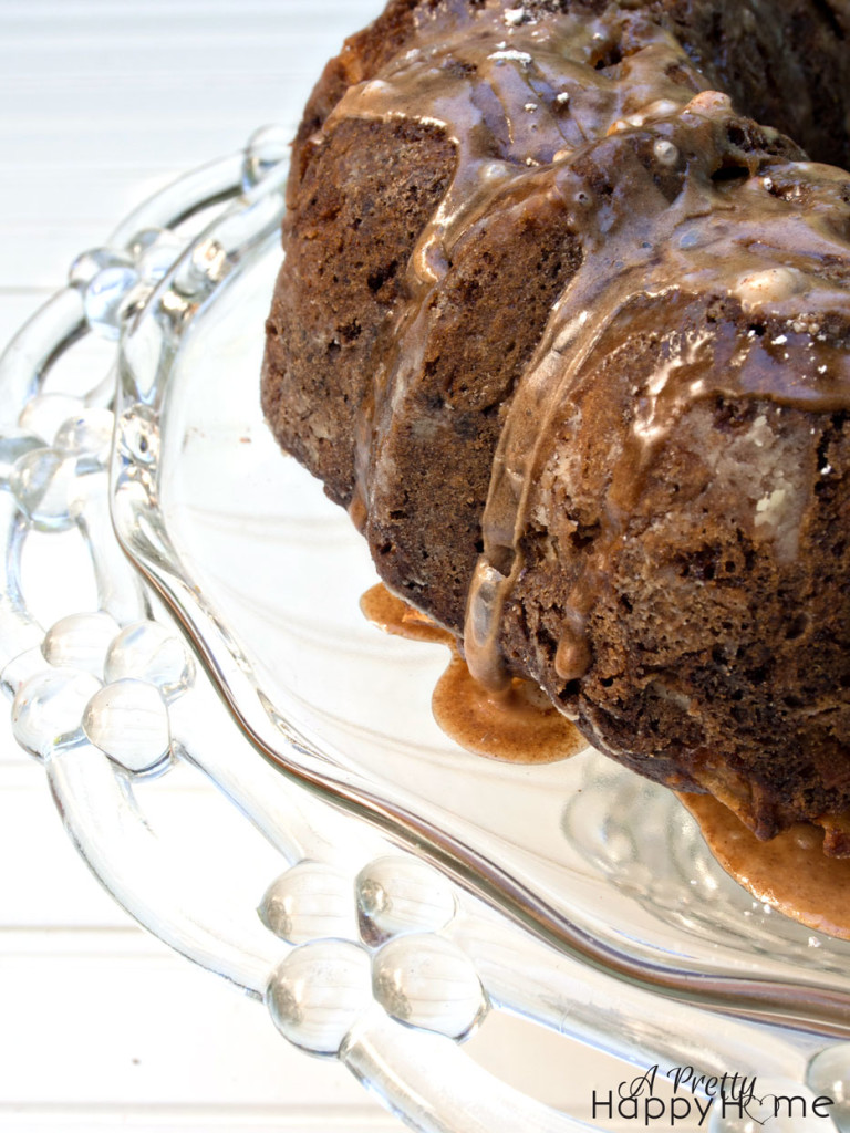 Apple Cake – A Pretty Happy Home