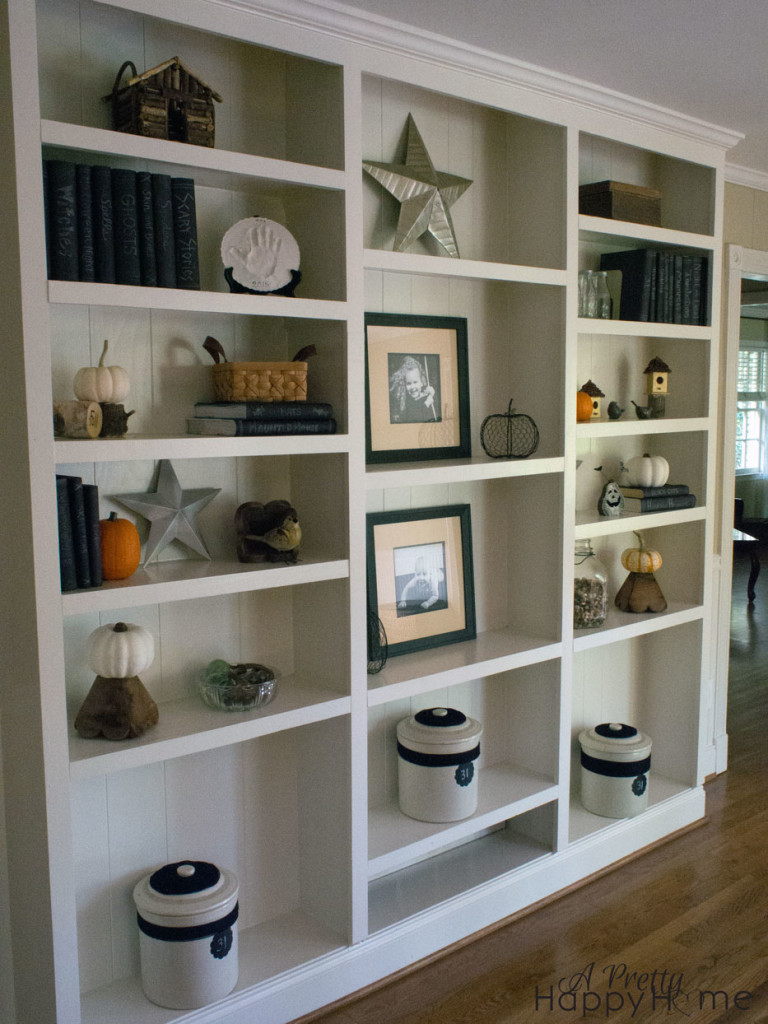 Halloween Built-Ins – A Pretty Happy Home