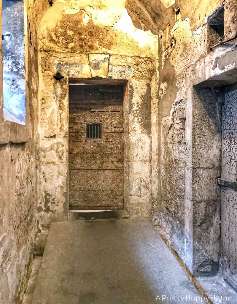 Visiting Ireland: Kilmainham Gaol Museum – A Pretty Happy Home