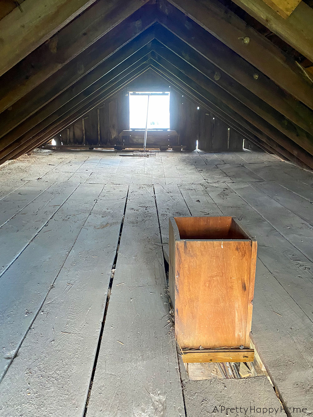 The Great Barn Loft Clean Out – A Pretty Happy Home