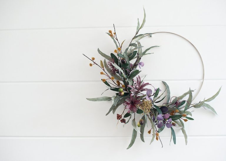 13 Fall Wreaths Now That It is Finally September – A Pretty Happy Home