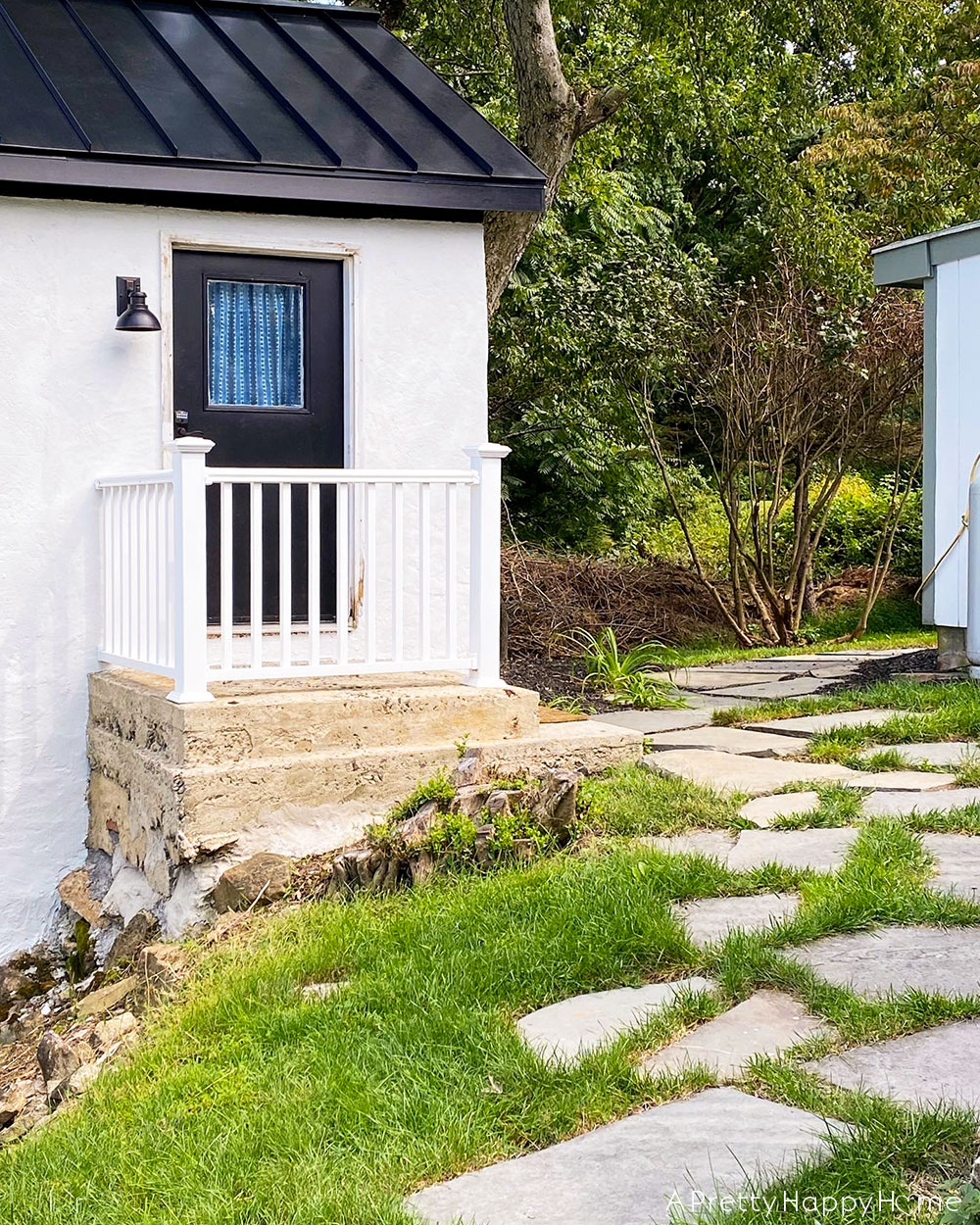 Check Out Our Newly Painted Carriage House – A Pretty Happy Home