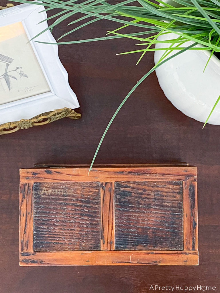 In Praise of Wood Trinket Boxes – A Pretty Happy Home