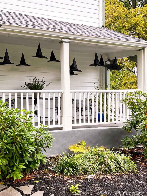 Halloween Front Porch With Floating Witches’ Hats – A Pretty Happy Home