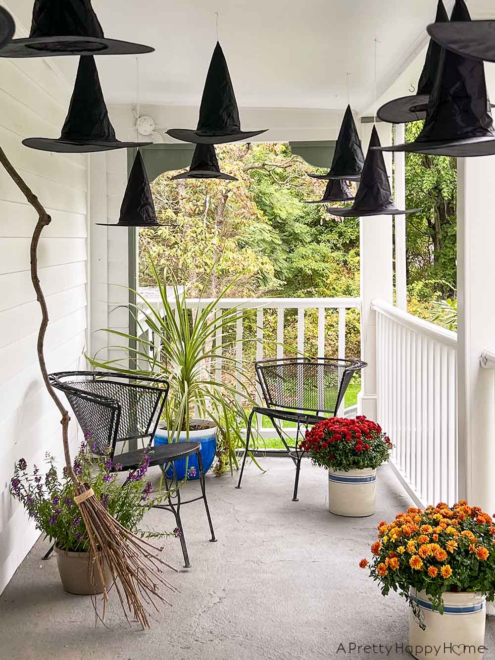 Halloween Front Porch With Floating Witches’ Hats – A Pretty Happy Home