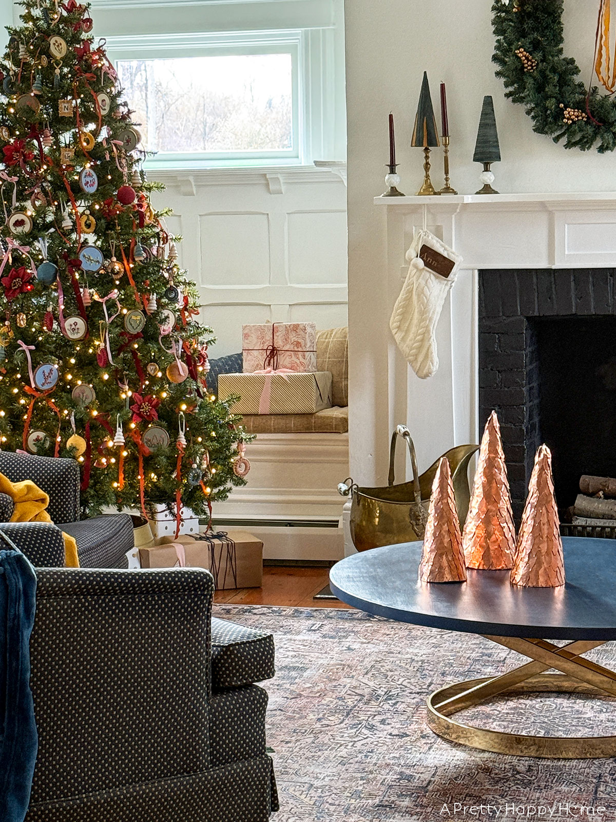 Our 2024 Christmas Tree – A Pretty Happy Home