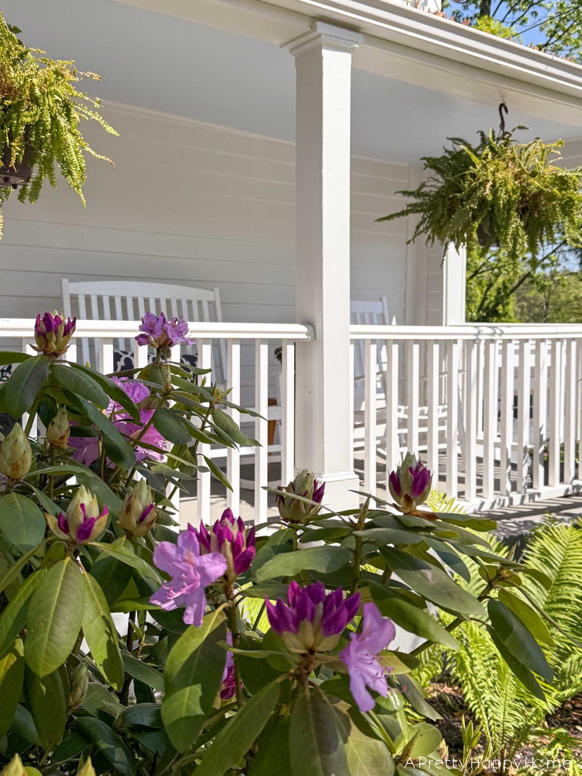Front Porch – More Seating and a Light Update – A Pretty Happy Home